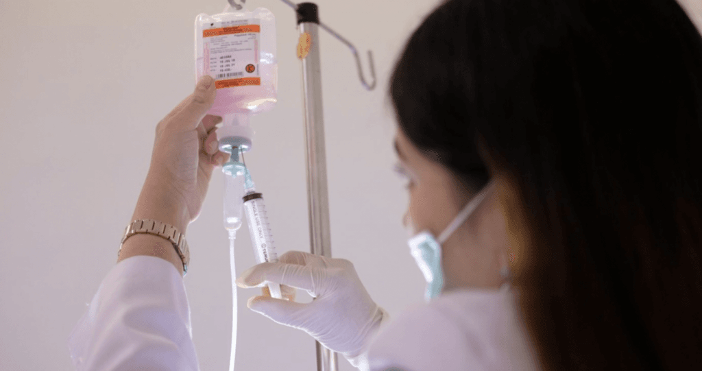 √ Harga Infus Whitening (Suntik Putih) di Natasha 2023 – Harga Biaya