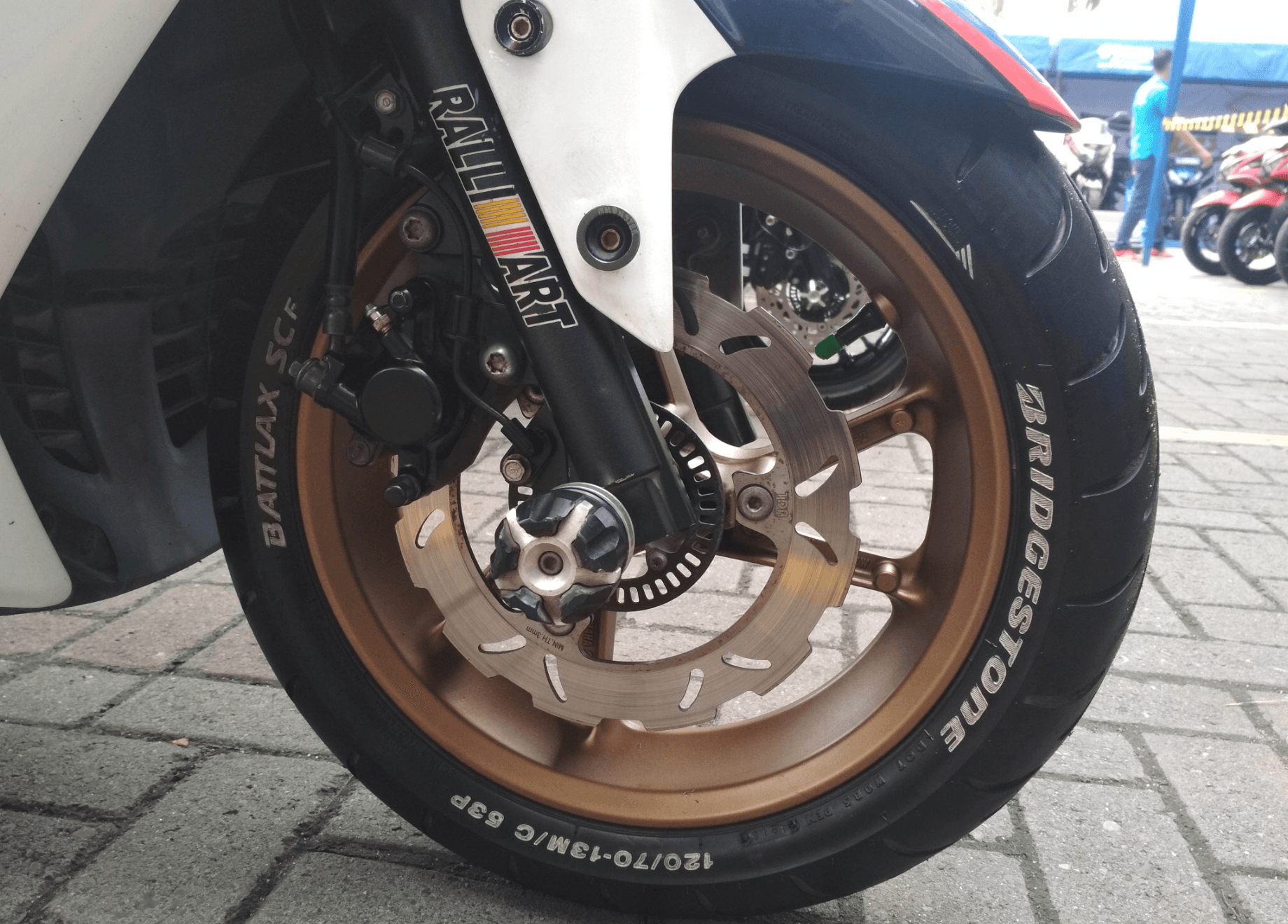 √ Biaya Press atau Stel Velg Motor Racing & Jari-Jari – Harga Biaya